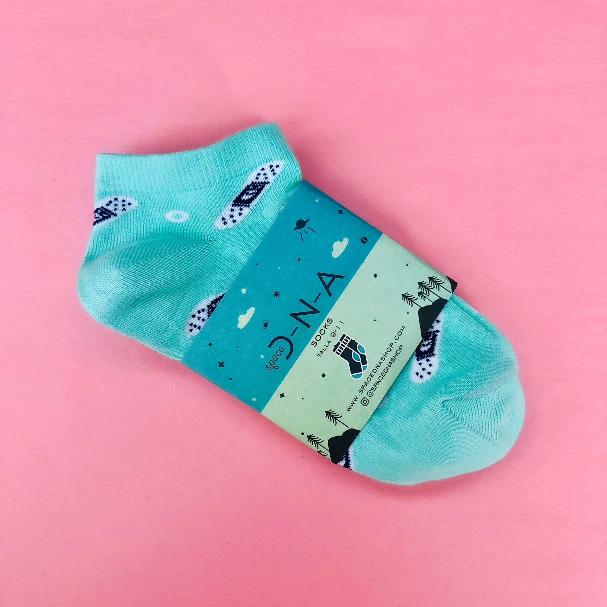 Alien Band-Aid 1 – Space DNA